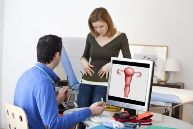 Infección en el útero: qué es, síntomas, causas y tratamiento - Tua Saúde