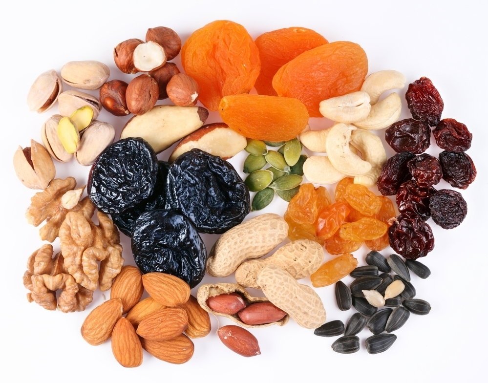 10 benefícios dos frutos secos (e como consumir) - Tua Saúde