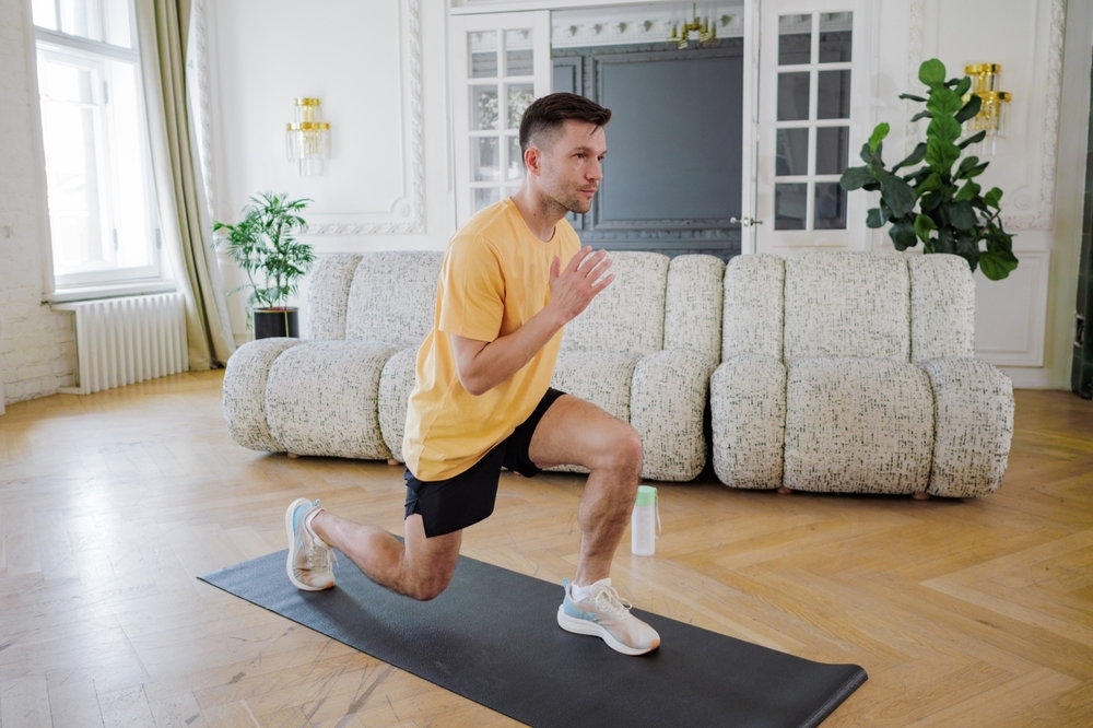 Leg Workout: 15 Exercises (Home & Gym) with 2 Free Workout Plans - Tua ...