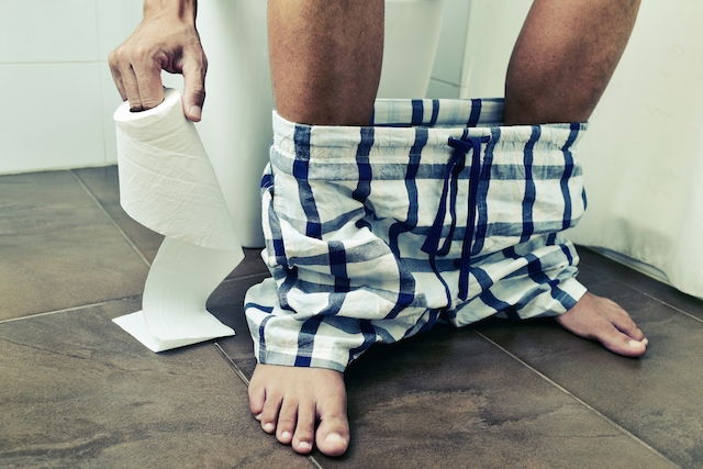 Prolapso retal: o que é, sintomas, causas e tratamento - Tua Saúde