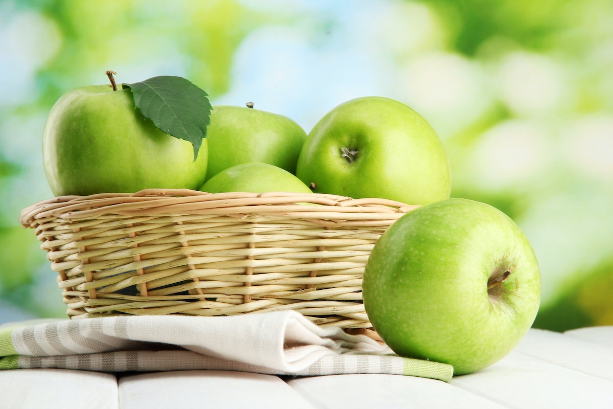 15 beneficios de la manzana, propiedades (y cómo consumirla) - Tua Saúde