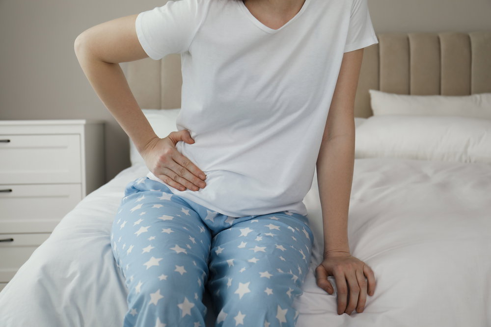 Right Side Abdominal Pain: 15 Causes, Symptoms & Treatment - Tua Saúde